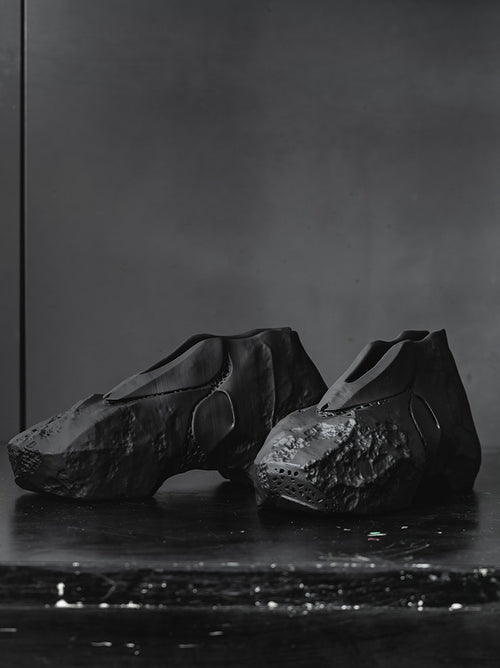 OUTBREAK LABMENS 3D printed Mid-top shoes / BLACK